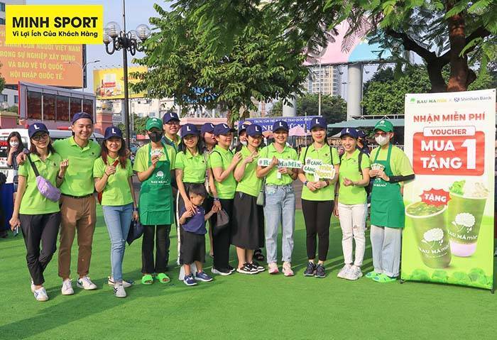 Các Yếu Tố Ảnh Hưởng Đến Giá Khi Đặt May Áo Thun Đồng Phục